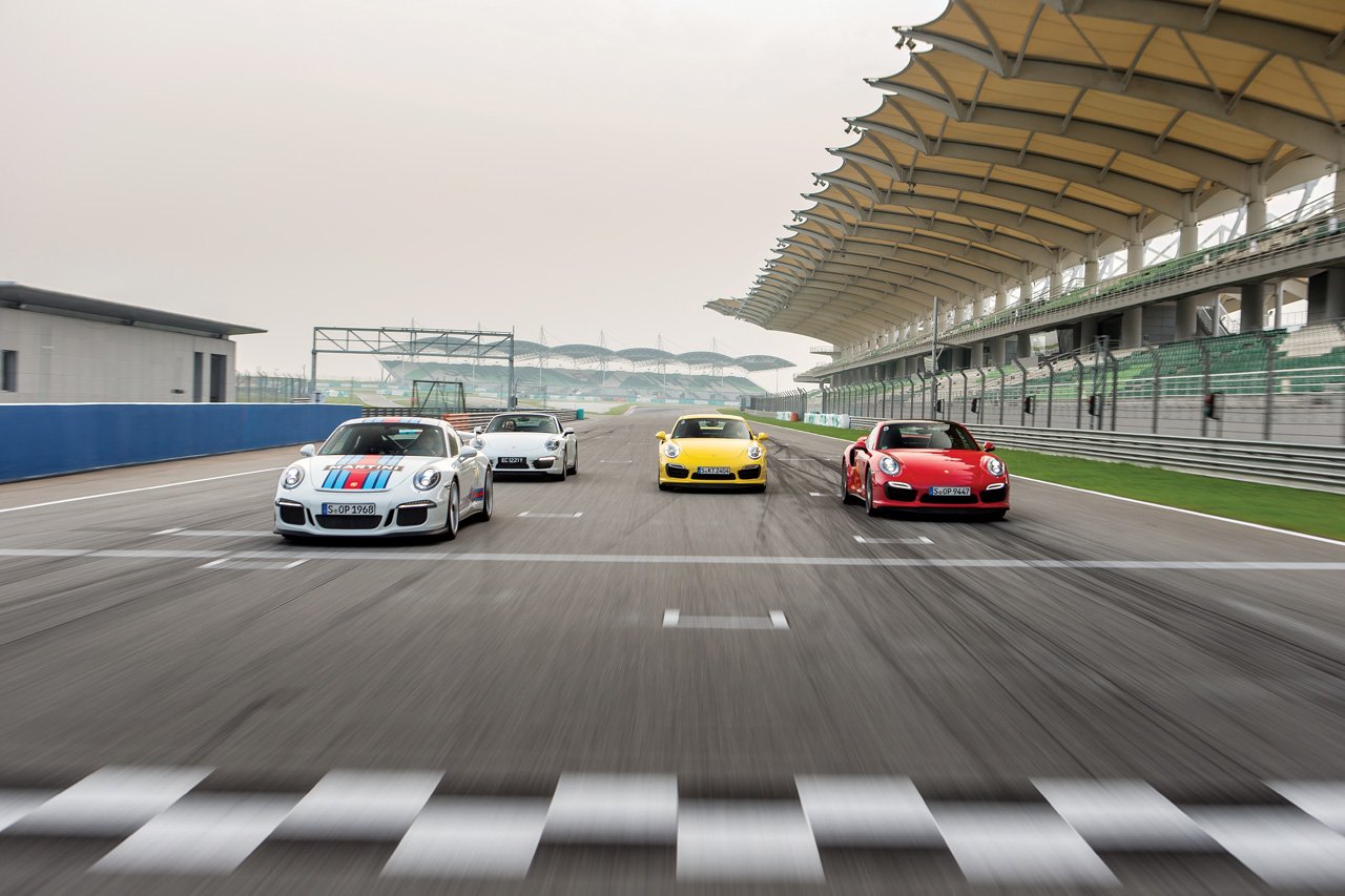 Beyond the Limit – Porsche Track Experience | Power Wheels Magazine