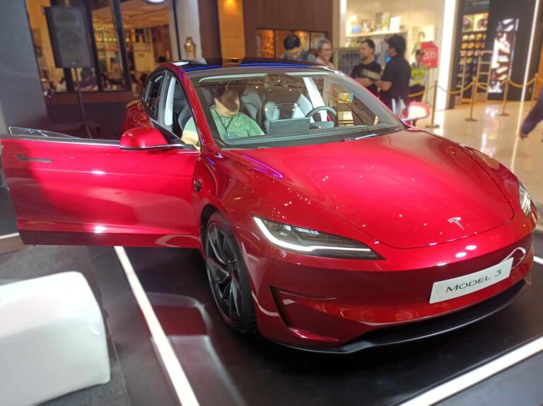 The First Tesla Experience Center in the Philippines is Now Open ...