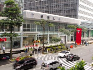 The First Tesla Experience Center in the Philippines is Now Open ...